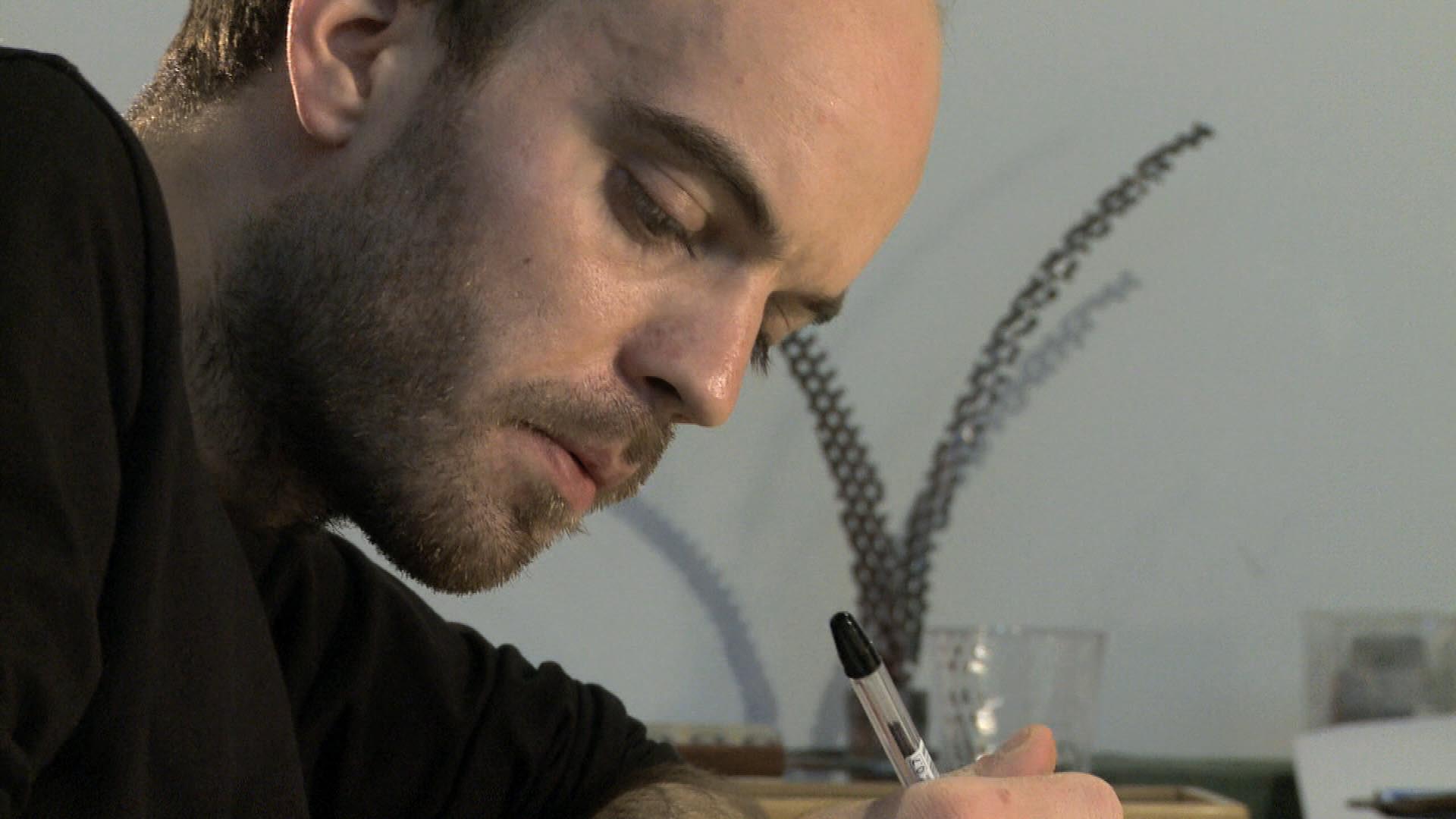 Episode 2416_Ed Fairburn 1 - ¡COLORES!