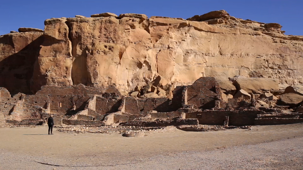 Anna Sofaer – The Vast Expanse of Chaco Culture - ¡COLORES!